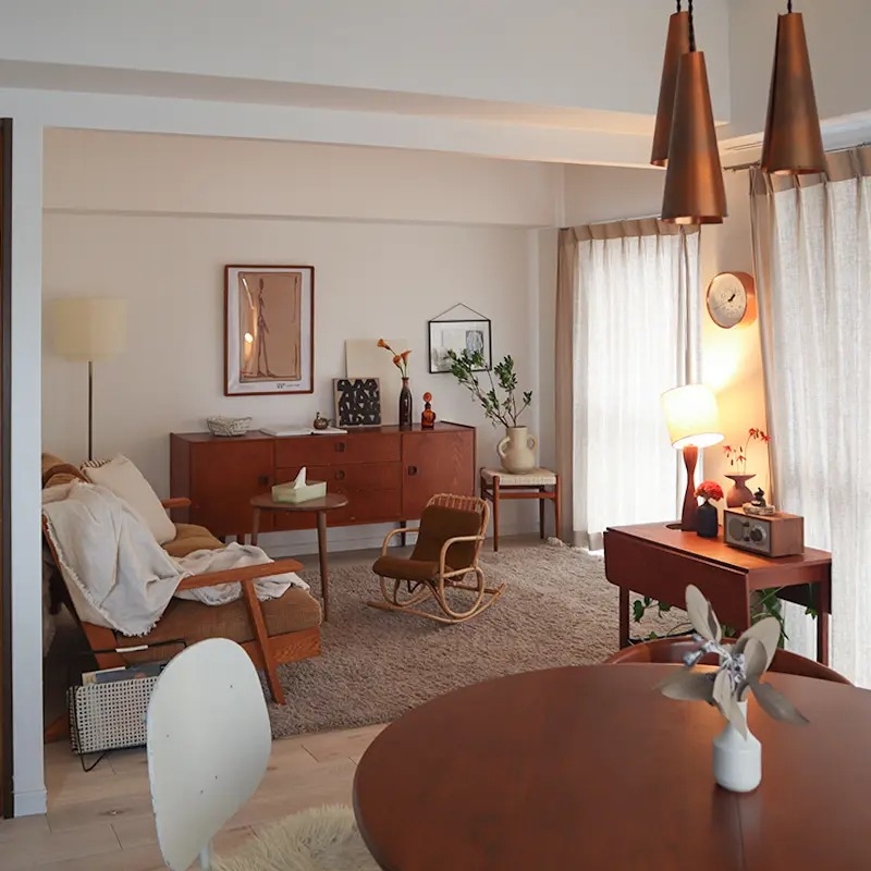 白い床でつくるインテリアのコツとは？ メリット・デメリットや実例をご紹介 ｜家具・インテリア Re:CENO（リセノ）